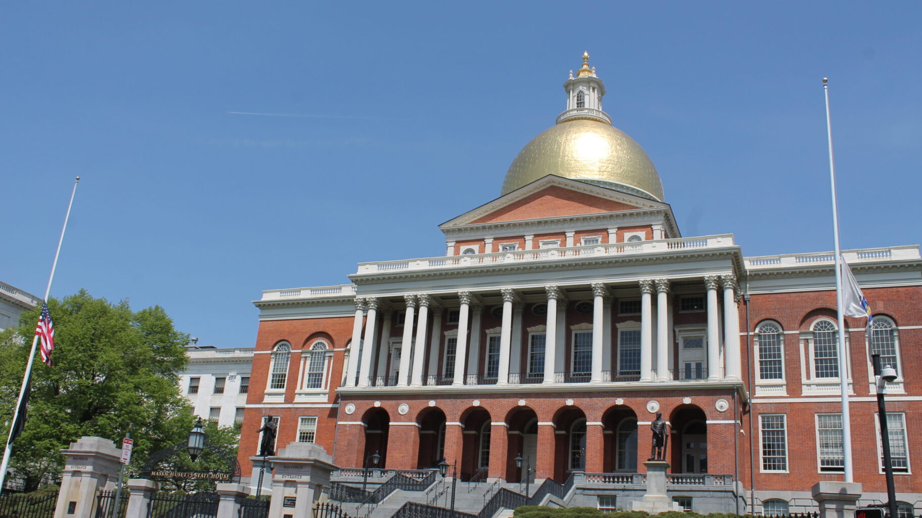Massachusetts Senate Committee Approves Robust Comprehensive Privacy ... Massachusetts Senate Committee Approves Robust Comprehensive Privacy ...