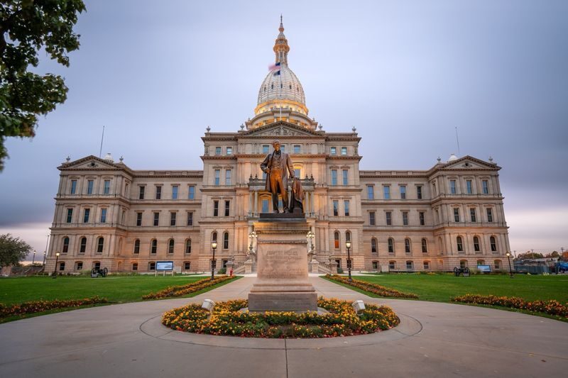 Michigan Senate Passes Michigan Personal Data Privacy Act – EPIC ...